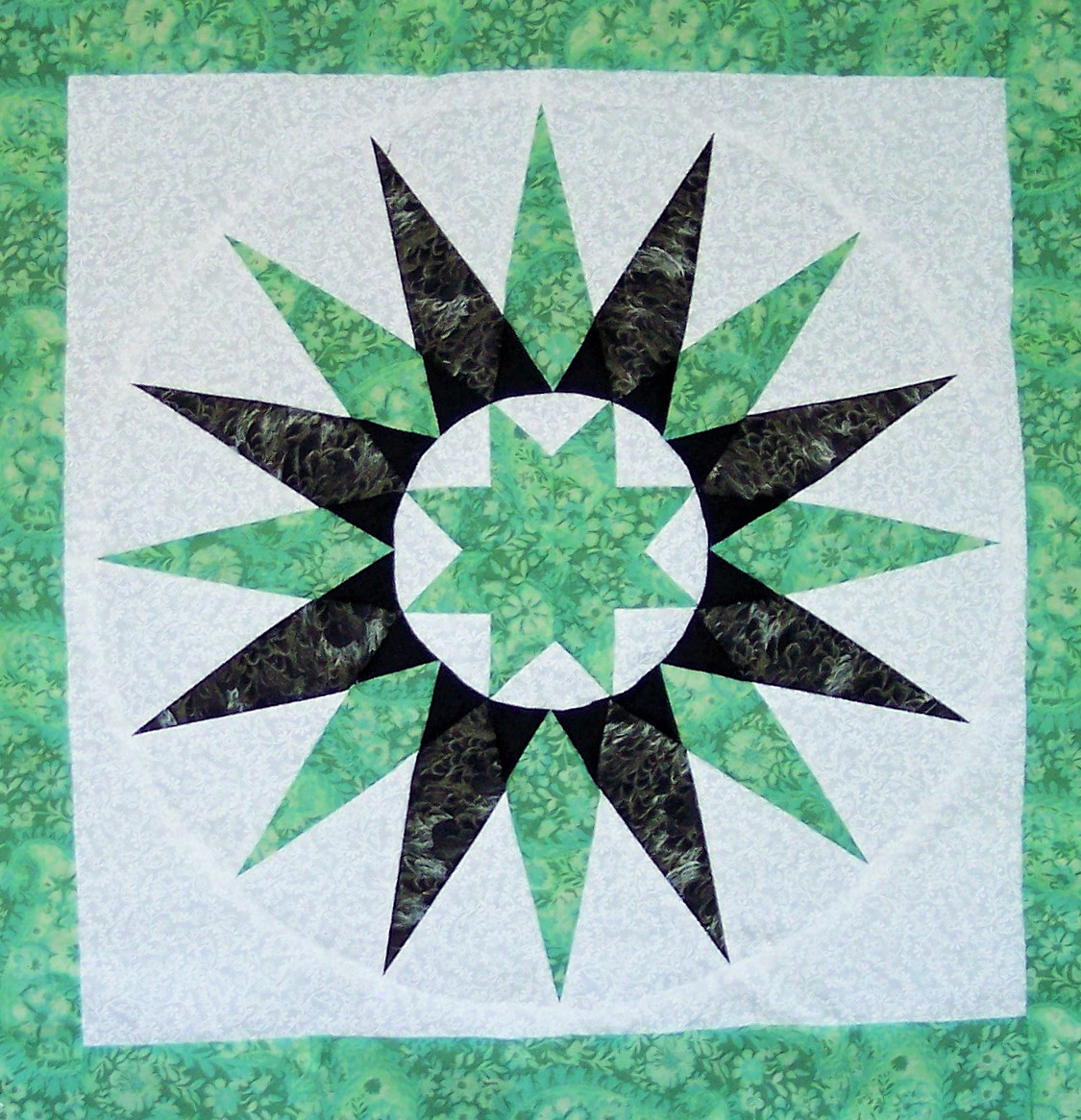 Amish Mariner's Star 8 Point Star Quillows Pillow/Quilt - Amishshop.com