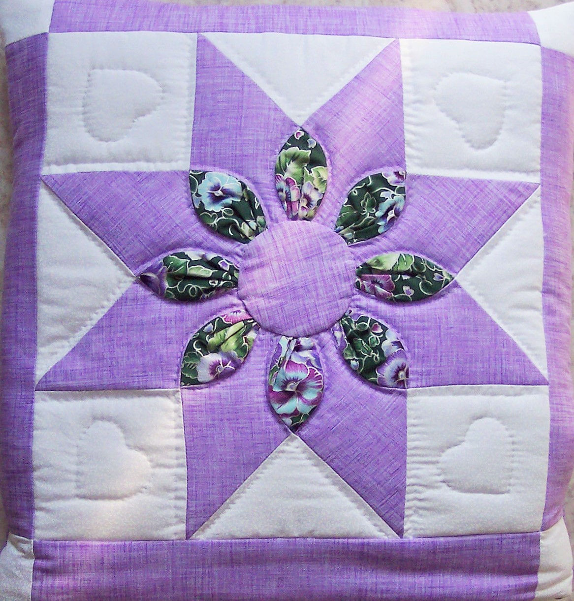 Amish Dahlia Quillows Pillow/Quilt - Amishshop.com